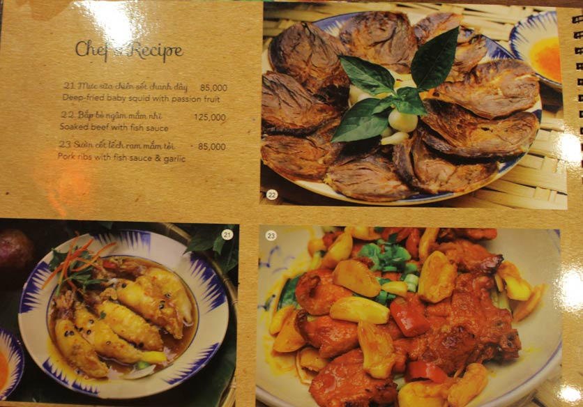 Rice Field Hồ Tùng Mậu– Thế giới ẩm thực Việt đa dạng!