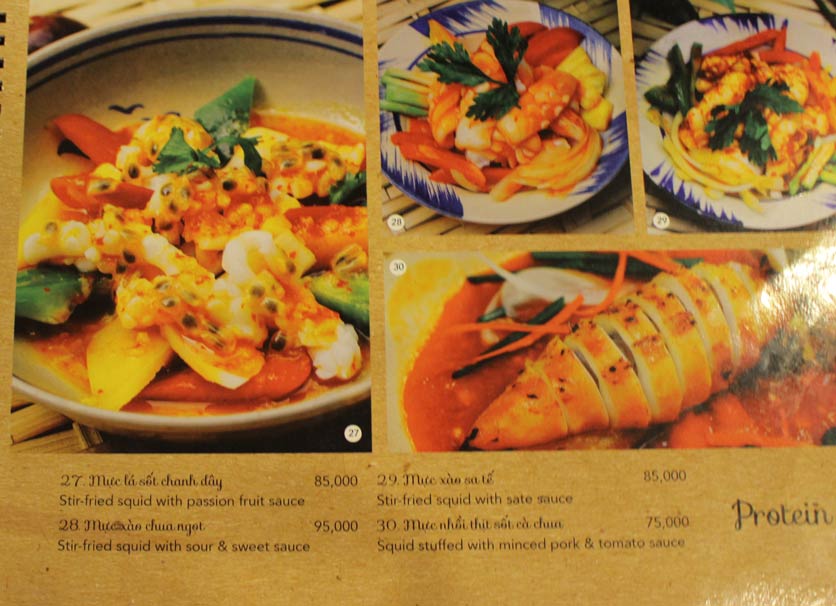 Rice Field Hồ Tùng Mậu– Thế giới ẩm thực Việt đa dạng!